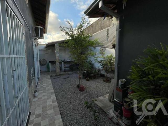 Casa com 3 dormitórios à venda, 115 m² por R$ 1.170.000,00 Martim de Sá Caraguatatuba/SP