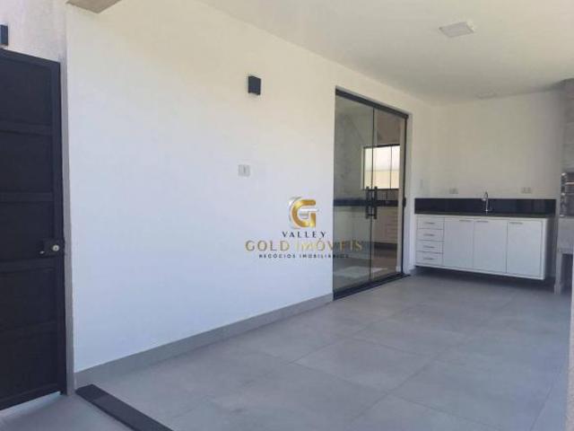 Casa com 3 dormitórios à venda, 115 m² por R$ 790.000,00 Areão Taubaté/SP