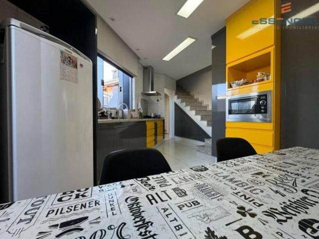 Casa com 3 dormitórios à venda, 116 m² por R$ 450.000,00 Jardim Cambuí Botucatu/SP
