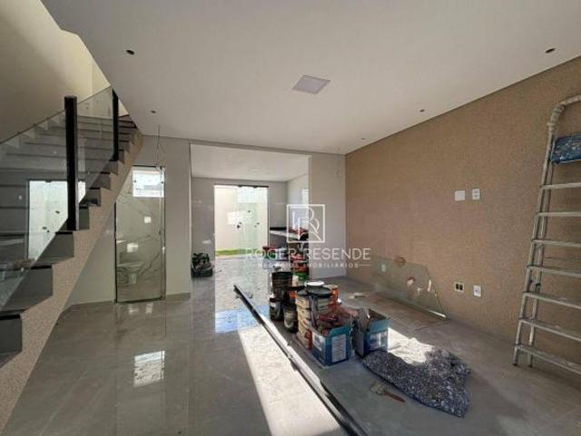 Casa com 3 dormitórios à venda, 116 m² por R$ 630.000,00 Bom Retiro Betim/MG