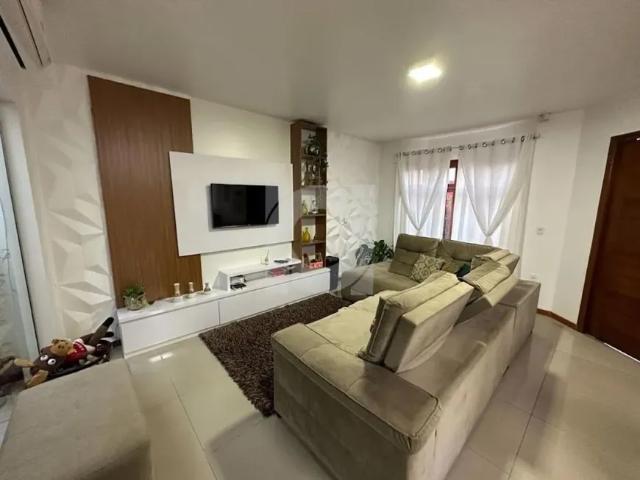 Casa com 3 dormitórios à venda, 117 m² por R$ 530.000,00 Vila Rica Portão/RS