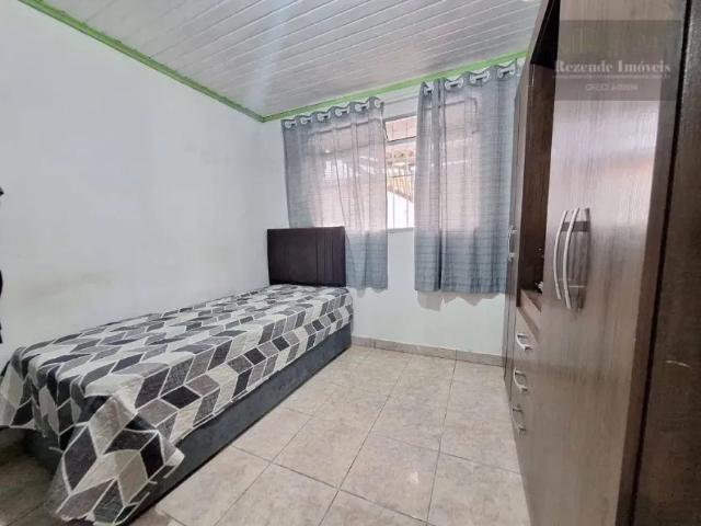 Casa com 3 dormitórios à venda, 117 m² por R$ 600.000,00 Fazendinha Curitiba/PR