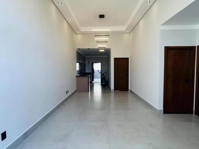 Casa com 3 dormitórios à venda, 117m por R$750.000,00 Condomínio Horto Florest