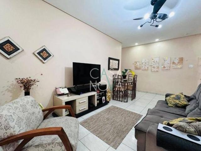 Casa com 3 dormitórios à venda, 118 m² por R$ 620.000,00 Marapé Santos/SP