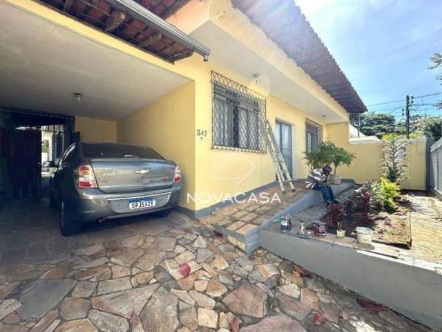 Casa com 3 dormitórios à venda, 118 m² por R$ 800.000,00 Santa Branca Belo Horizonte/MG
