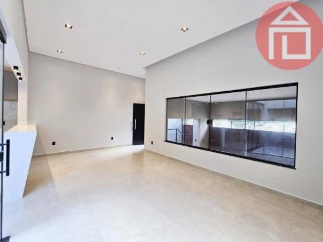 Casa com 3 dormitórios à venda, 119 m² por R$ 690.000,00 Residencial Villa Verde Bragança Paulis