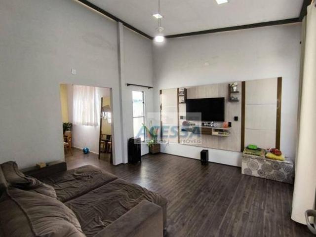 Casa com 3 dormitórios à venda, 110 m² por R$ 500.000,00 Lívia I Botucatu/SP