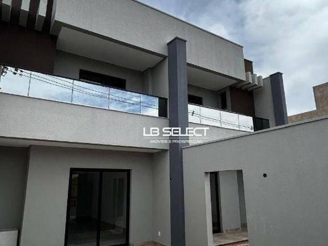 Casa com 3 dormitórios à venda, 110 m² por R$ 690.000,00 Alto Umuarama Uberlândia/MG