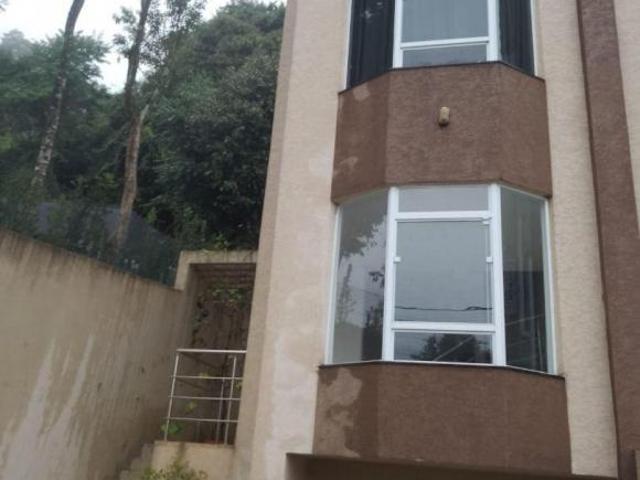 Casa com 3 dormitórios à venda, 99 m² por R$ 690.000,00 Jardim Maristela Atibaia/SP
