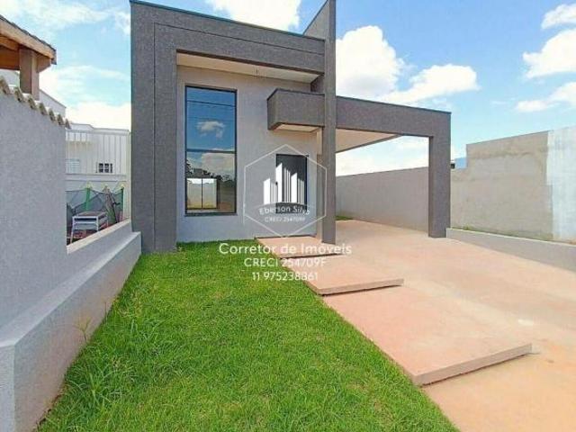 Casa com 3 dormitórios à venda, 110 m² por R$ 719.900,00