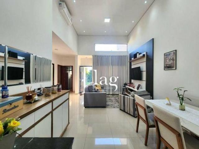 Casa com 3 dormitórios à venda, 110 m² por R$ 800.000,00 Condomínio Terras de São Francisco Soro