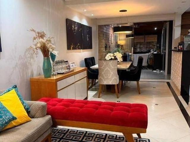 Casa com 3 dormitórios à venda, 110 m² por R$ 963.000 Granja Viana Cotia/SP