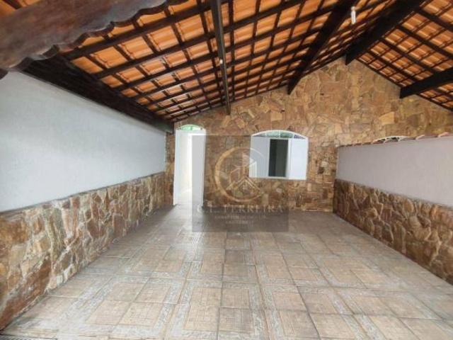 Casa com 3 dormitórios à venda, 112 m² por R$ 700.000,00 Vila Guilhermina Praia Grande/SP