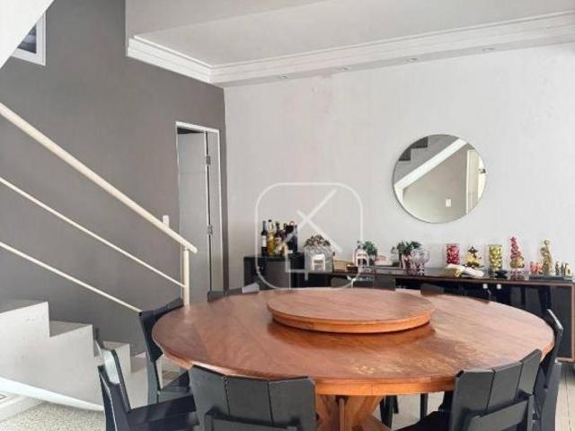 Casa com 3 dormitórios à venda, 112 m² por R$ 850.000,00 Centro Guararema/SP