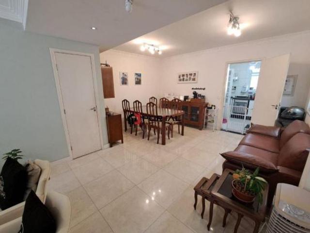 Casa com 3 dormitórios à venda, 113 m² por R$ 850.000,00 Granja Viana Cotia/SP