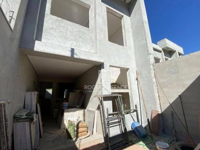 Casa com 3 dormitórios à venda, 124 m² por R$ 670.000,00 Senhora Das Graças Betim/MG