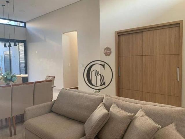 Casa com 3 dormitórios à venda, 124 m² por R$ 950.000,00 Condomínio Terras de São Francisco Soro