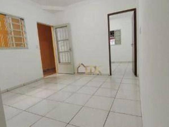 Casa com 3 dormitórios à venda, 125 m² por R$ 371.000 Parque Nova Esperança São José dos Campos/
