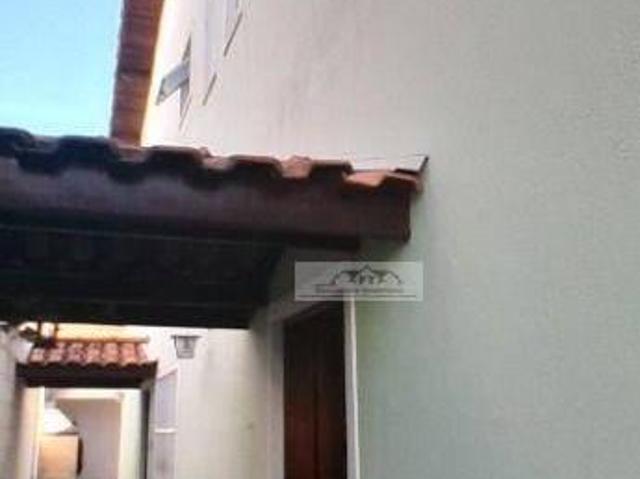 Casa com 3 dormitórios à venda, 125 m² por R$ 650.000,00 Jardim Santa Rosa Taboão da Serra/SP