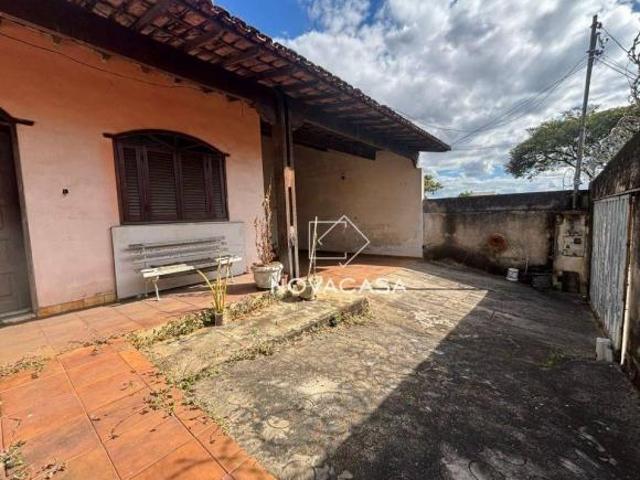 Casa com 3 dormitórios à venda, 125 m² por R$ 900.000,00 Santa Amélia Belo Horizonte/MG