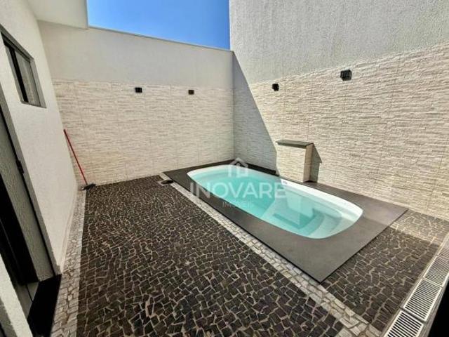 Casa com 3 dormitórios à venda, 126 m² por R$ 525.000,00 Parque Vale dos Buritys III Itumbiara/G