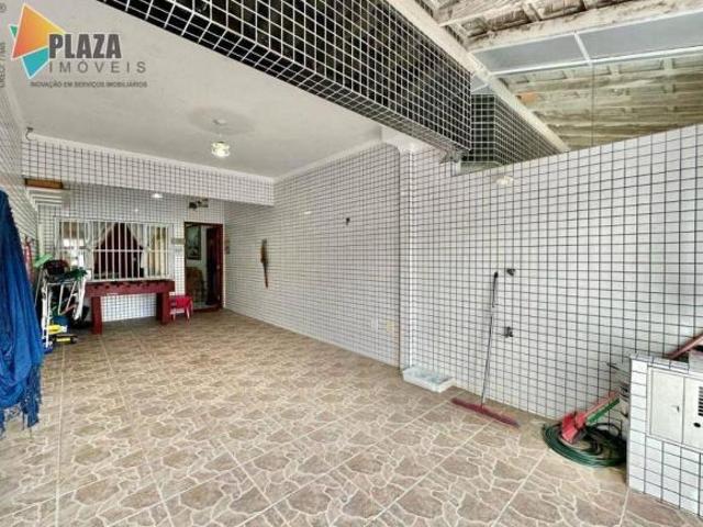 Casa com 3 dormitórios à venda, 126 m² por R$ 900.000,00 Canto do Forte Prai