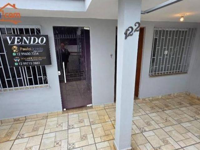 Casa com 3 dormitórios à venda, 128 m² por R$ 380.000,00 Vila Santos Caçapava/SP