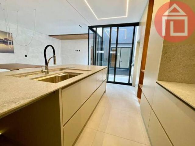 Casa com 3 dormitórios à venda, 128 m² por R$ 765.000,00 Residencial Villa Verde Bragança Paulis