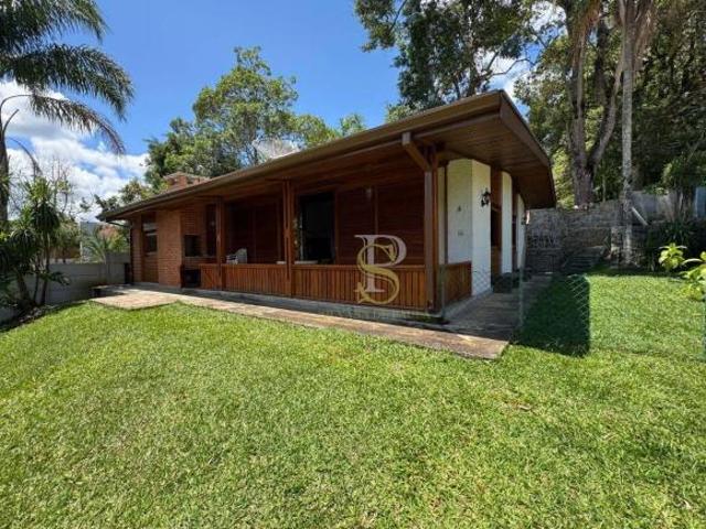 Casa com 3 dormitórios à venda, 129 m² por R$ 1.100.000,00 Parque Das Cascatas Atibaia/SP