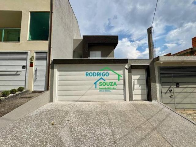 Casa com 3 dormitórios à venda, 129 m² por R$ 800.000,00 Alto de Santa Lúcia Carapicuíba/SP