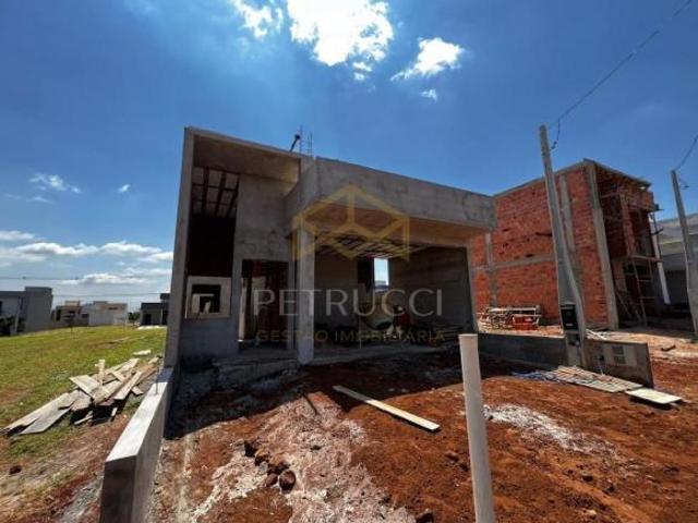 Casa com 3 dormitórios à venda, 129 m² por R$ 950.000,00 Residencial Terras da Estância Ala do B