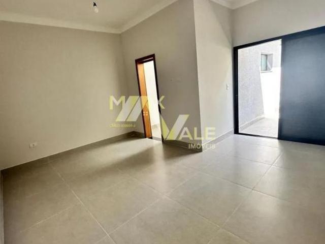 Casa com 3 dormitórios à venda, 120 m² por R$ 1.000.000 Villa Branca Jacareí/SP