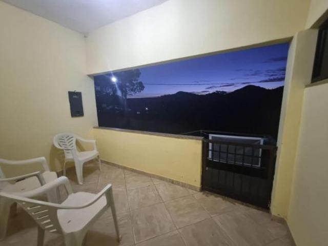Casa com 3 dormitórios à venda, 120 m² por R$ 299.000,00 Pequeri Pequeri/MG