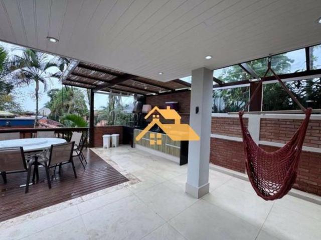 Casa com 3 dormitórios à venda, 120 m² por R$ 2.700.000,00 Praia de Juquehy São Sebastião/SP