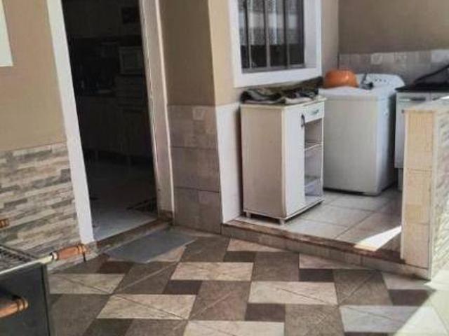 Casa com 3 dormitórios à venda, 120 m² por R$ 477.000,00 Cidade Jardim Jacareí/SP