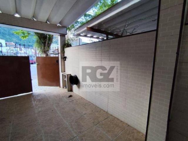 Casa com 3 dormitórios à venda, 120 m² por R$ 645.000,00 Marapé Santos/SP
