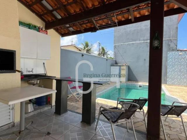 Casa com 3 dormitórios à venda, 120 m² por R$ 590.000,00 Estância São José Peruíbe/SP
