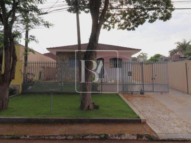Casa com 3 dormitórios à venda, 120 m² por R$ 749.000,00 Jardim Bourbon Foz do Iguaçu/PR
