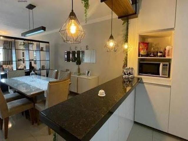 Casa com 3 dormitórios à venda, 120 m² por R$ 850.000,00 Jardim Maristela Atibaia/SP