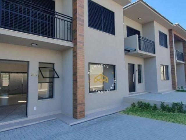 Casa com 3 dormitórios à venda, 121 m² por R$ 900.000,00 Jardim Santa Helena Valinhos/SP