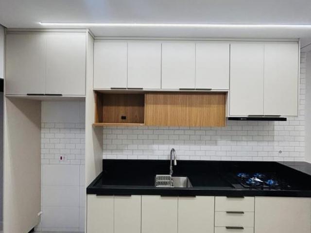 Casa com 3 dormitórios à venda, 121m por R$819.000,00 Condomínio Horto Florest
