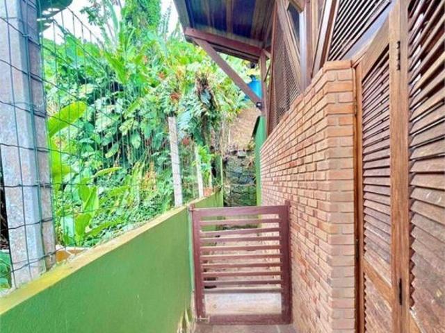 Casa com 3 dormitórios à venda, 122 m² por R$ 1.100.000,00 Toninhas Ubatuba/SP