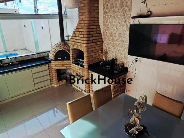Casa com 3 dormitórios à venda, 123 m² por R$ 1.350.000,00 Taboão São Roque/SP