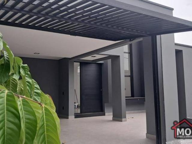 Casa com 3 dormitórios à venda, 123 m² por R$ 690.000 Avecuia Porto Feliz/SP