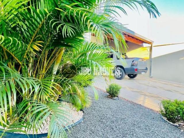 Casa com 3 dormitórios à venda, 123m² por R$ 720.000 Recanto das Primaveras I B