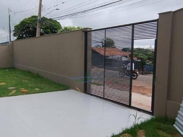 Casa com 3 dormitórios à venda, 134 m² por R$ 600.000,00 Jardim Novo Sabará Londrina/PR