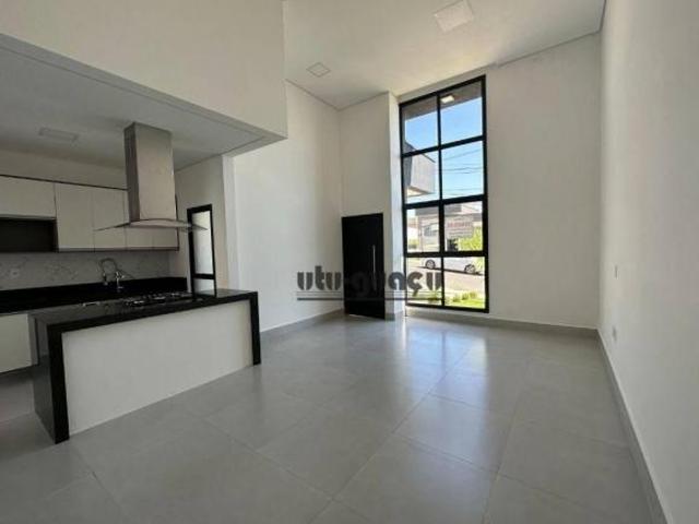 Casa com 3 dormitórios à venda, 134 m² por R$ 990.000,00 Residencial Brescia Indaiatuba/SP