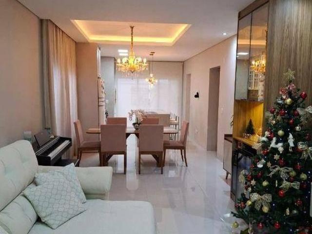 Casa com 3 dormitórios à venda, 135 m² por R$ 1.400.000 Jardim Imperial Cuiabá/MT