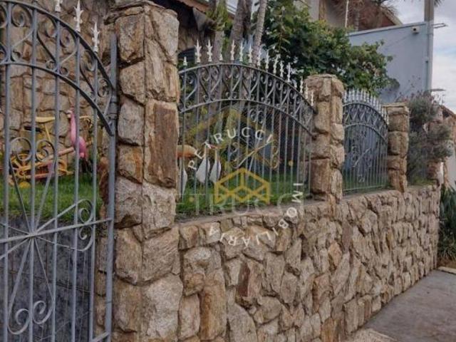 Casa com 3 dormitórios à venda, 135 m² por R$ 560.000,00 Parque Santa Bárbara Campinas/SP