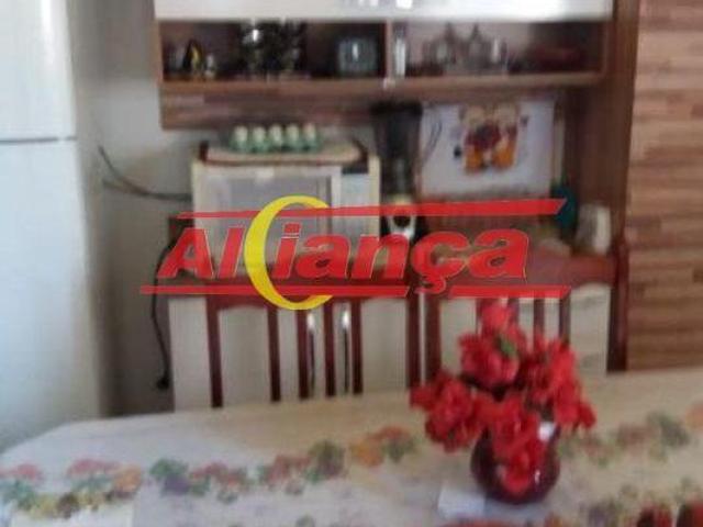Casa com 3 dormitórios à venda, 135 m² por R$ 640.000 Jardim Flor da Montanha Guarulhos/SP CÓD